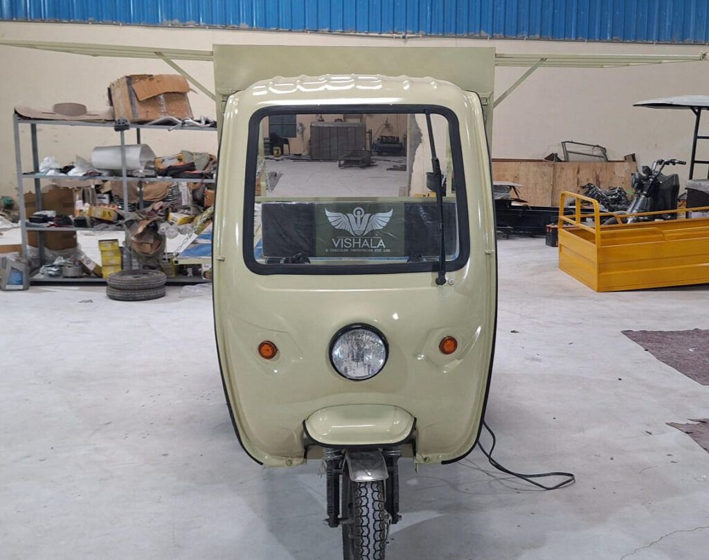 Vishala E-Rickshaw Loader Food Cart – Electric Kitchen - Vishala E ...
